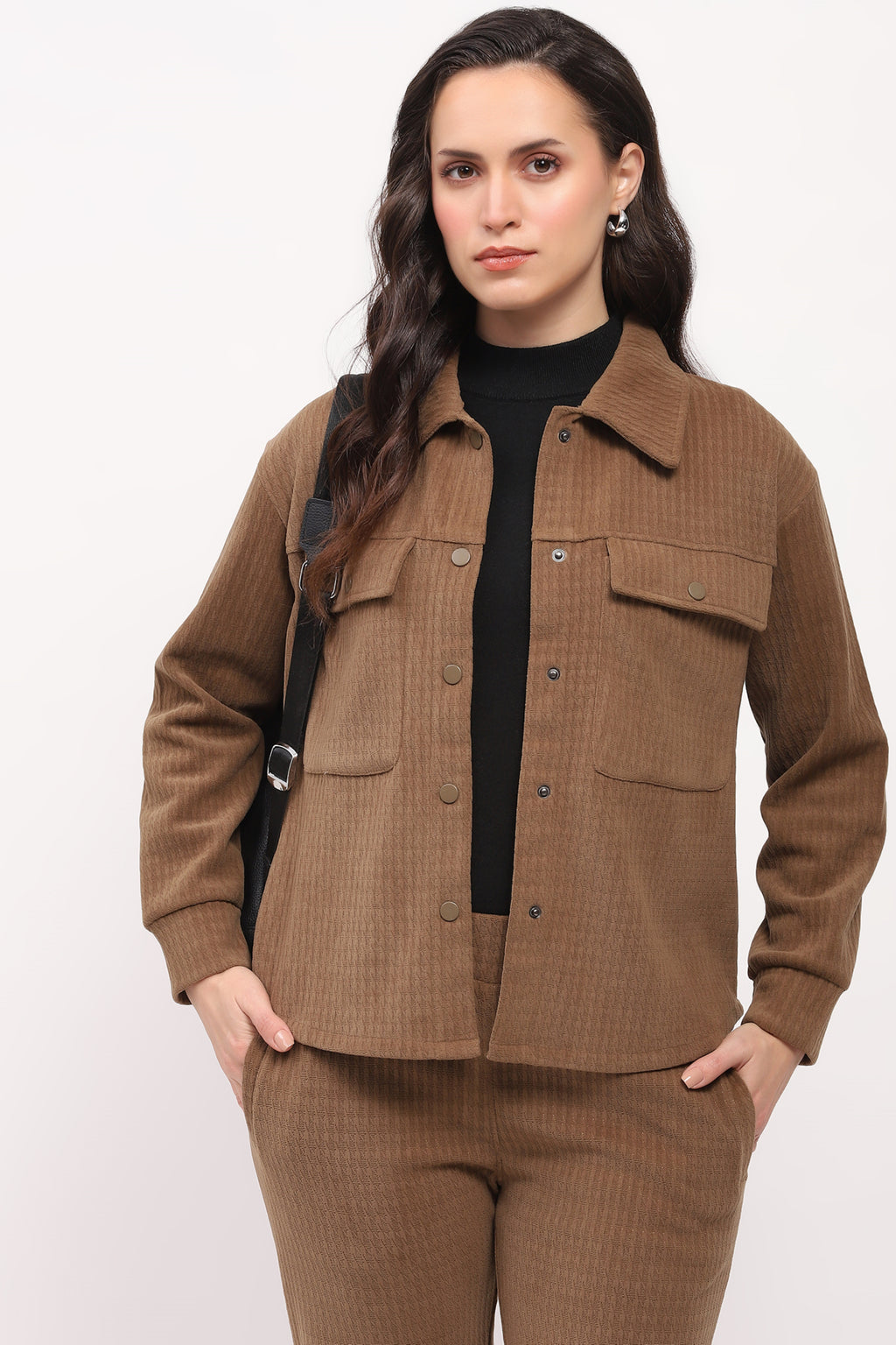 Women’s BROWN Winter Sets Designed for Seasonal Comfort